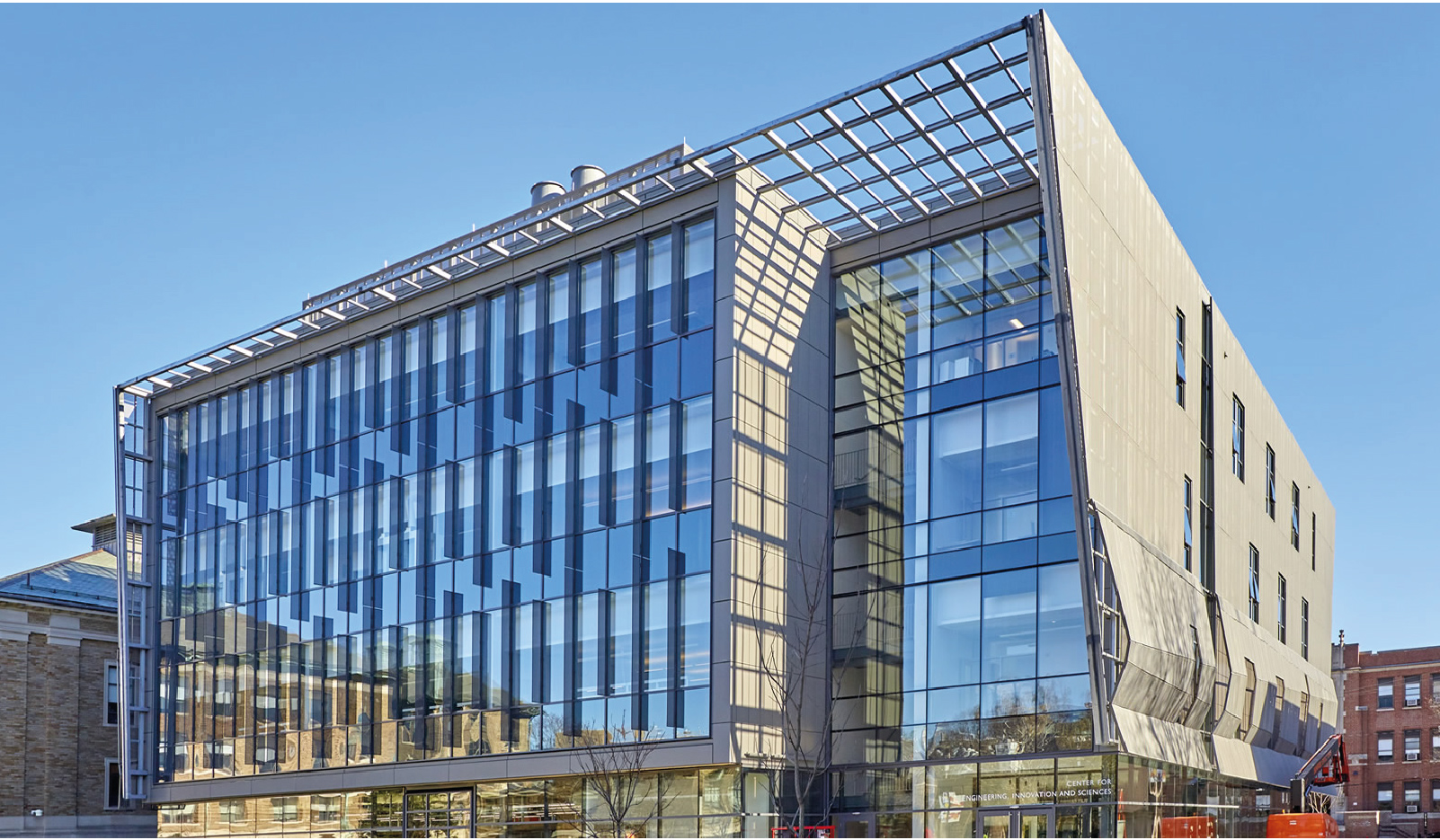 Tecnoglass - Wentworth Multi Purpose Academic Building Tecnoglass - Wentworth Multi Purpose Academic Building