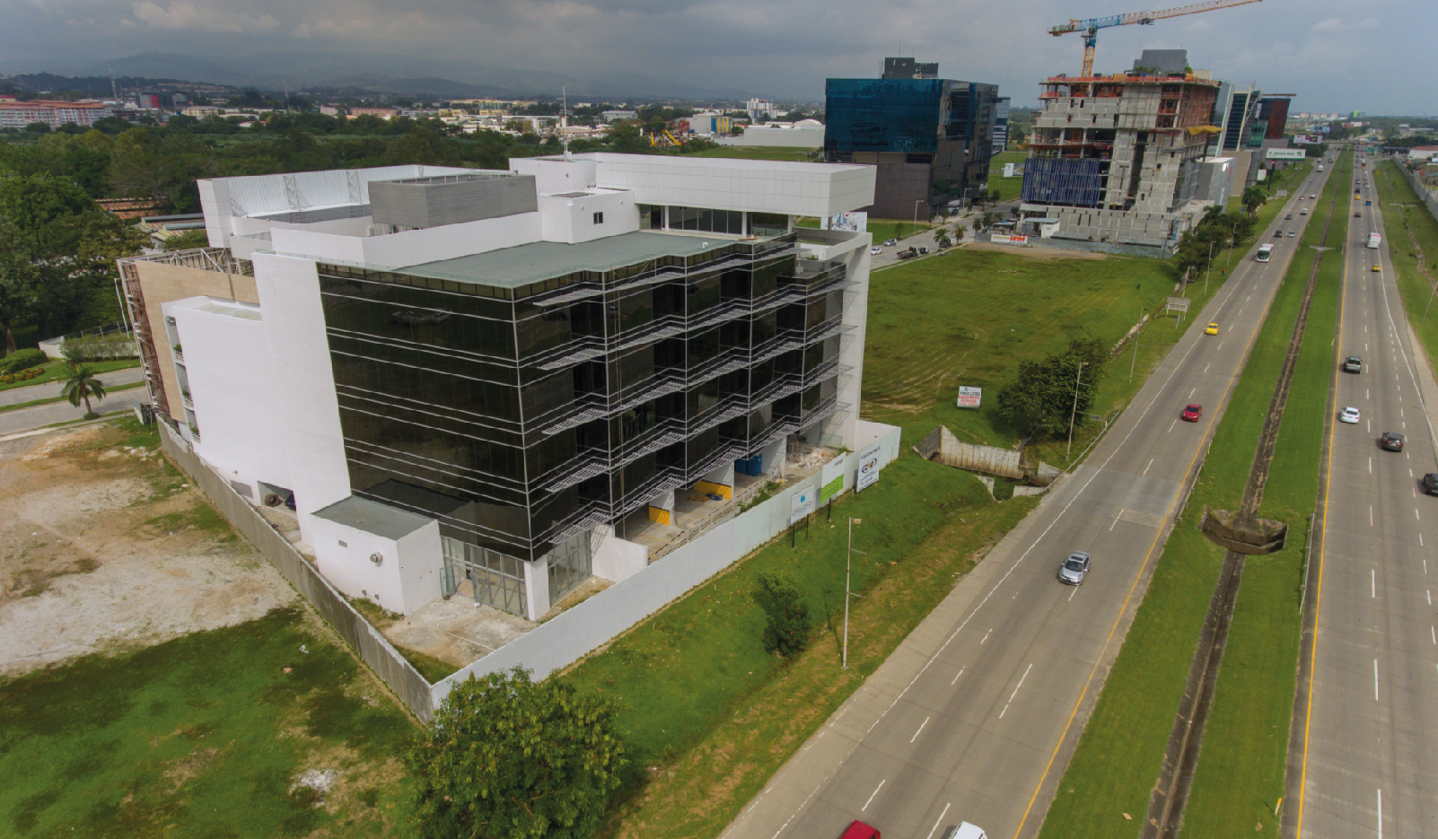Tecnoglass - Trenco