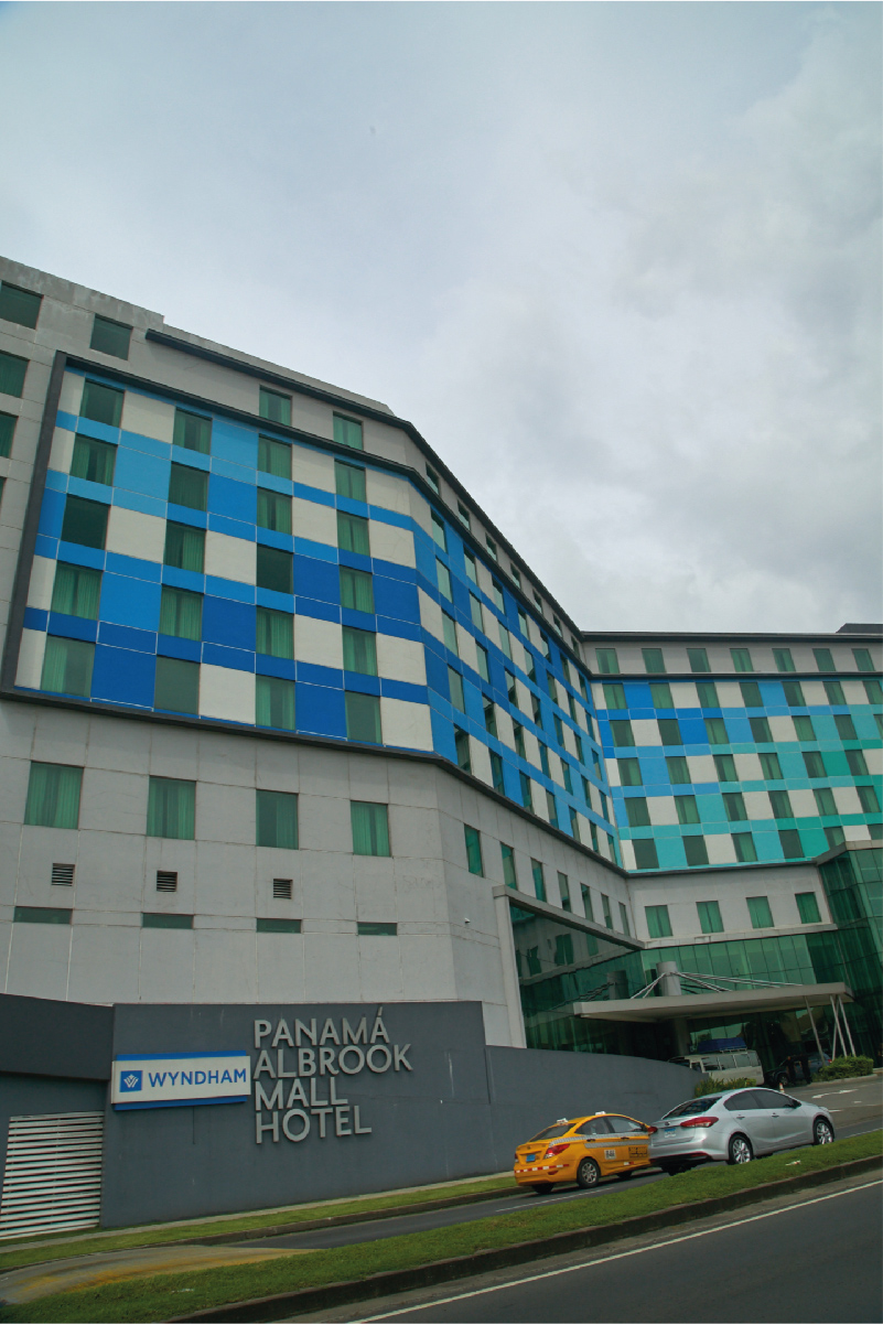 Tecnoglass - Tryp Hotel Panamá Albrook Mall